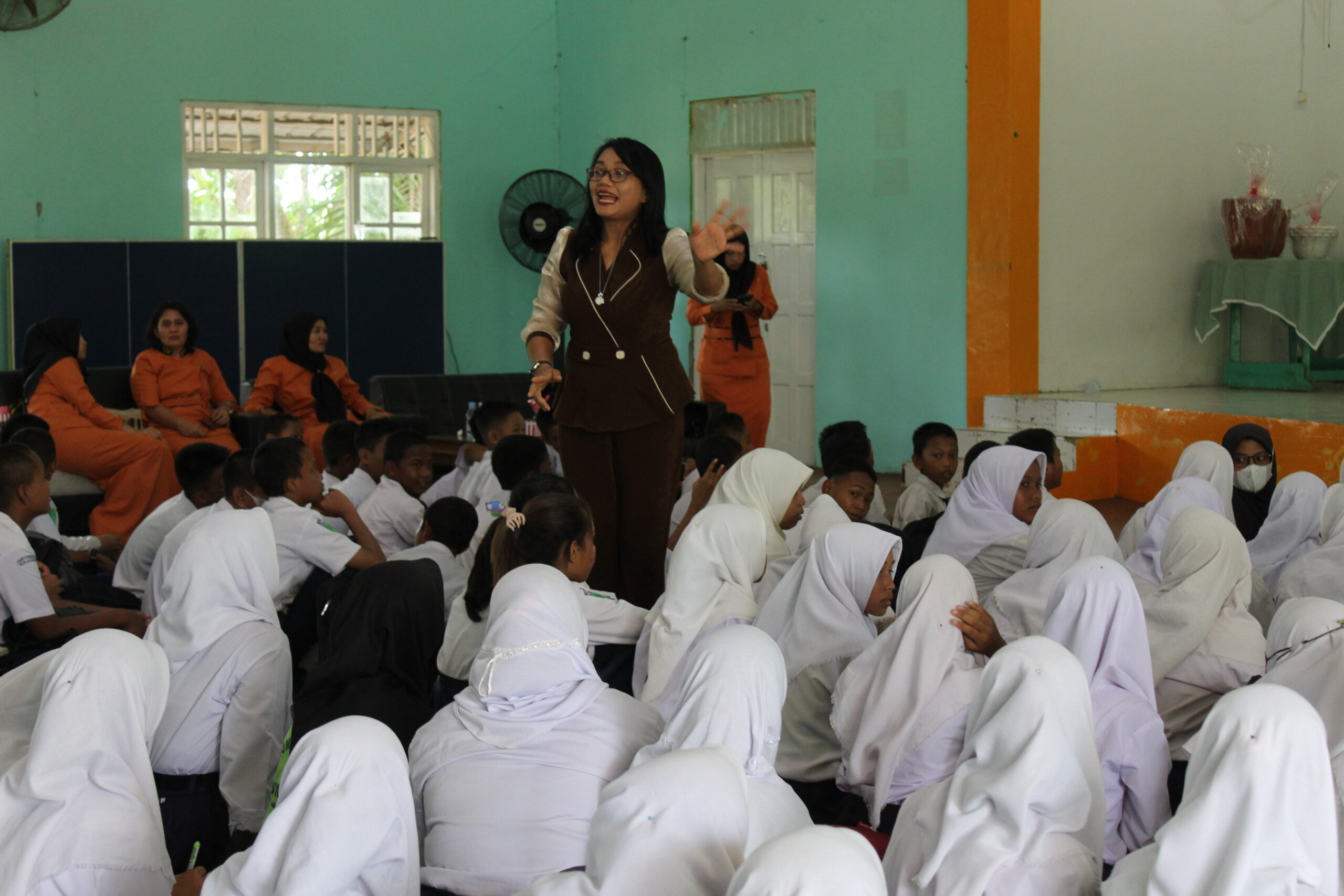 Seminar Sex Education Smps Bumitama Cempaga Hulu Yayasan Bumitama