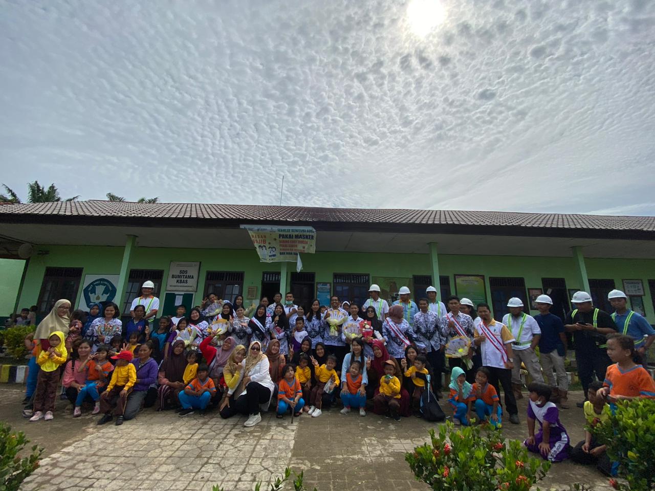 Sarasehan Tim Guru bersama Tim Operasional Region Sei Rasau - Yayasan ...